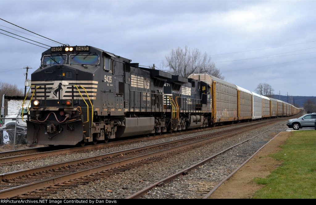 NS C40-9W 9435 leads 11J